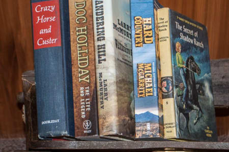 Photo Gallery | Raton Pass Motor Inn | Vintage-Cool Lodging in Raton NM