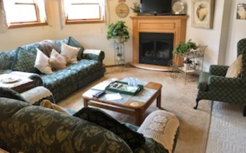 Victorian Cottage Group Suite | Belleville | Cameo Rose Victorian ...