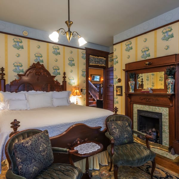 1899 Wright Inn & Carriage House | | The Asheville Bed & Breakfast ...
