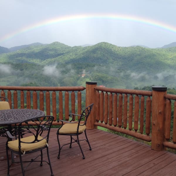 Wildberry Lodge | | The Asheville Bed & Breakfast Association