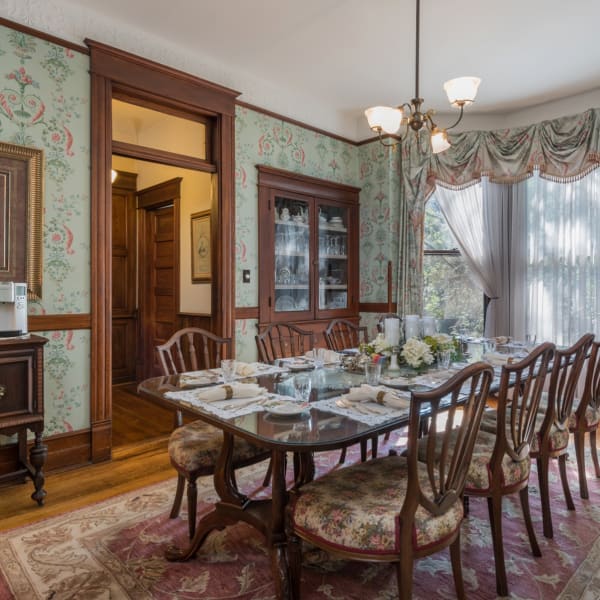 1899 Wright Inn & Carriage House | | The Asheville Bed & Breakfast ...