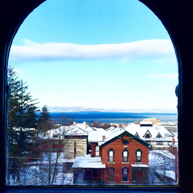 ROOM 903 | Burlington | Made INN Vermont, an Urban-Chic Boutique Bed ...