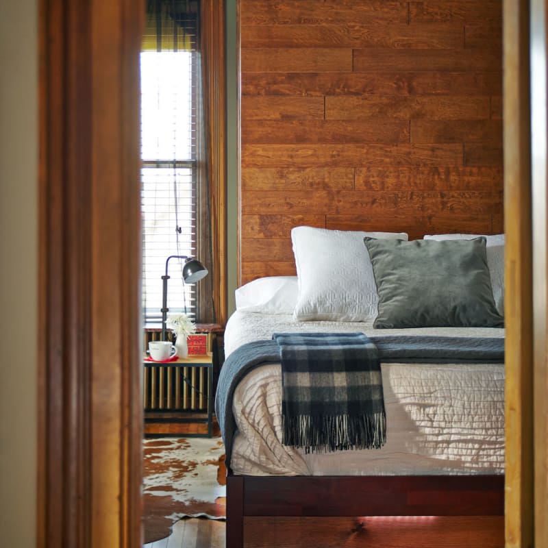 ROOM 904 | Burlington | Made INN Vermont, an Urban-Chic Boutique Bed ...