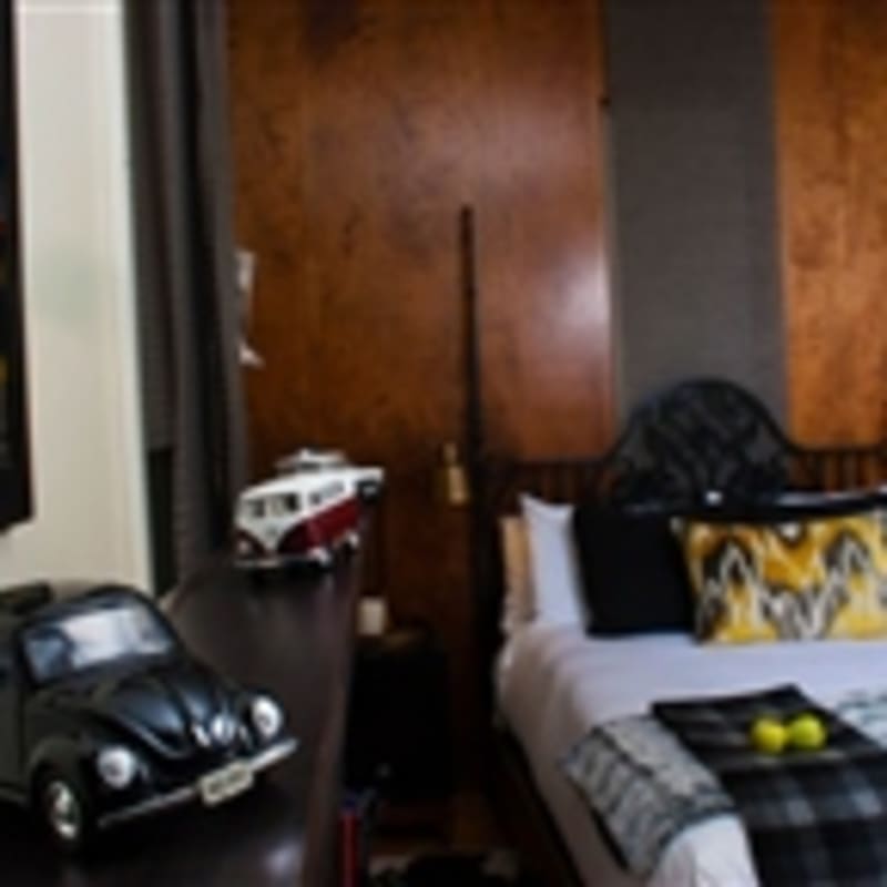 ROOM 906 | Burlington | Made INN Vermont, an Urban-Chic Boutique Bed ...